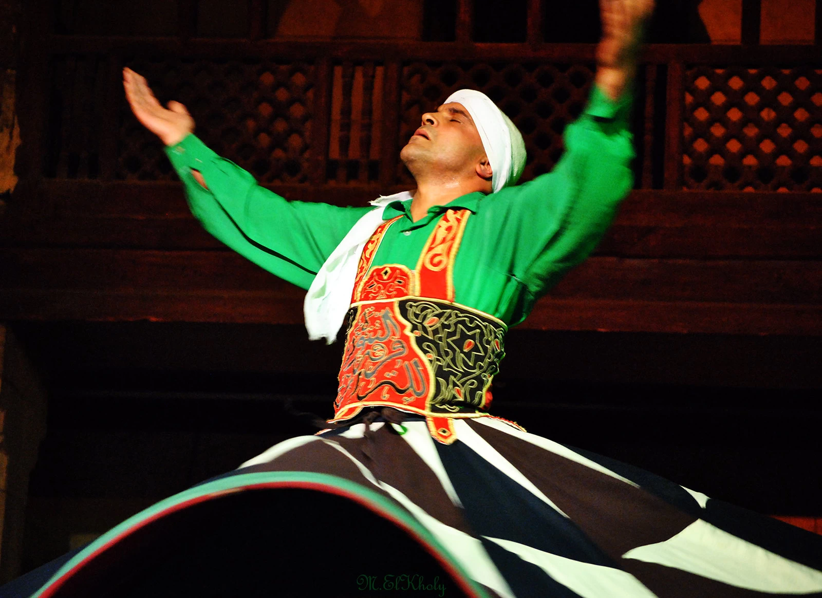 Egyptian Male Traditional Dance Attire Egypt Dancers Traditional Dance